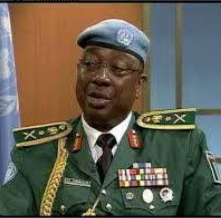 Breaking: First Igbo 3-Star General, Obiakor, dies at 75 - THE ...
